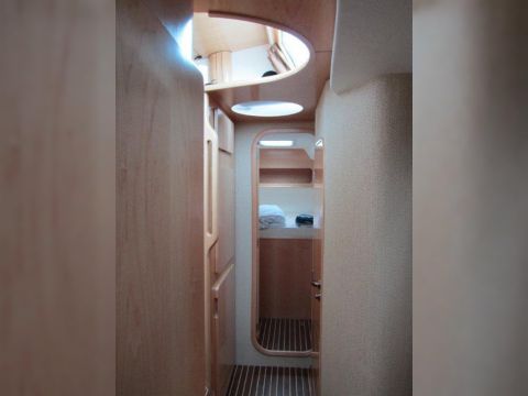 2008 Alliaura Marine Privilege 445 for sale. View price, photos and Buy ...