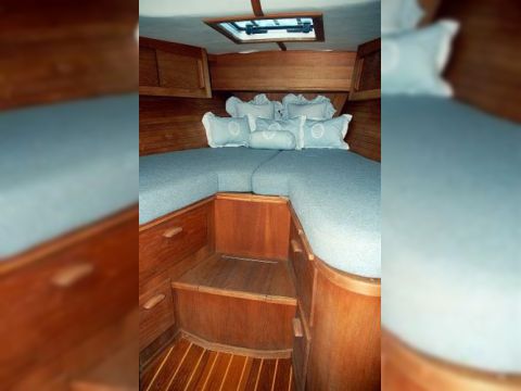 1990 J Boats J37C for sale. View price, photos and Buy 1990 J Boats ...