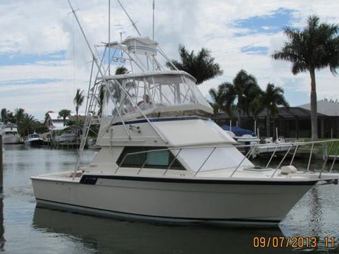 1983 Hatteras 32 Flybridge for sale. View price, photos and Buy 1983 ...
