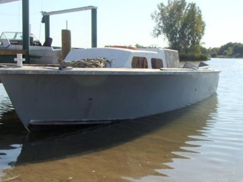 1969 Fiberglass Work Boat Heavily Built Ex Navy Lcvp Work Boat for sale ...
