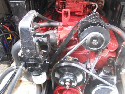 2002 Larson 27 Cabrio for sale. View price, photos and Buy 2002 Larson ...