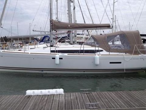 2013 Jeanneau Sun Odyssey 379 for sale. View price, photos and Buy 2013 ...