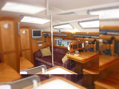 2004 Hunter Legend 41 for sale. View price, photos and Buy 2004 Hunter ...