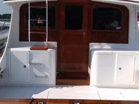 1984 Topaz 38 Flybridge for sale. View price, photos and Buy 1984 Topaz ...