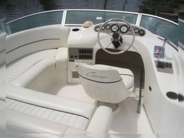 1996 Regal 32 Commodore for sale. View price, photos and Buy 1996 Regal ...