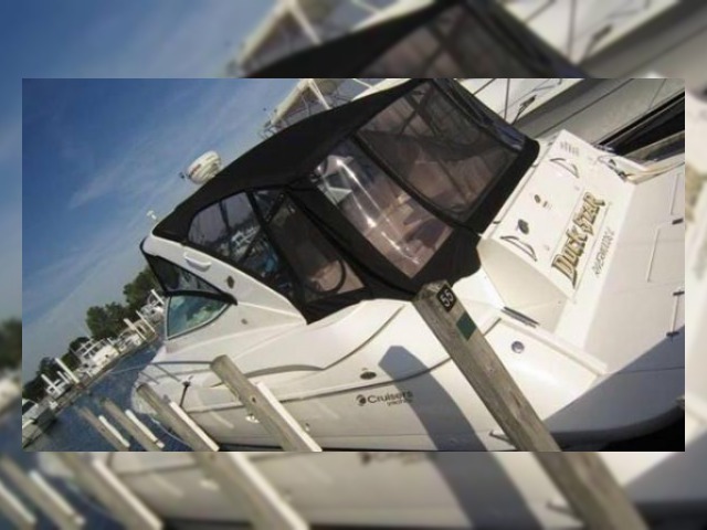 2004 Cruisers Yachts 400 Express for sale. View price, photos and Buy ...