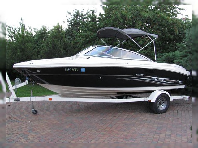 2004 Sea Ray 200 Select for sale. View price, photos and Buy 2004 Sea ...