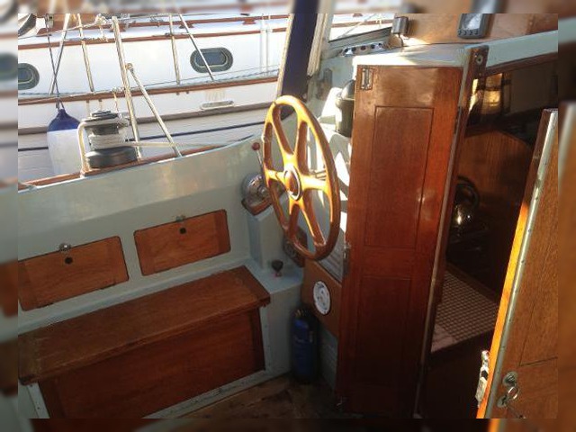 1968 Nicholson 38 for sale. View price, photos and Buy 1968 Nicholson ...