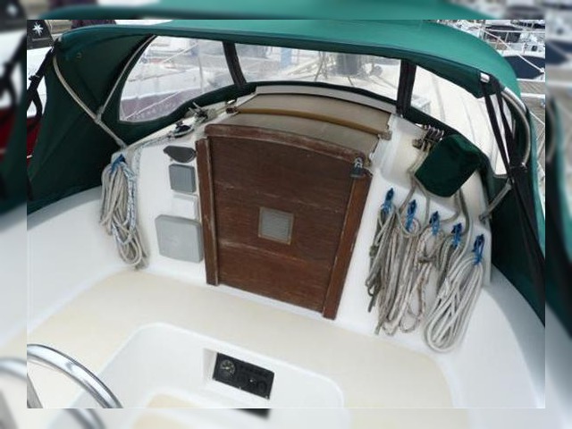 1983 Freedom 28 for sale. View price, photos and Buy 1983 Freedom 28 #61957