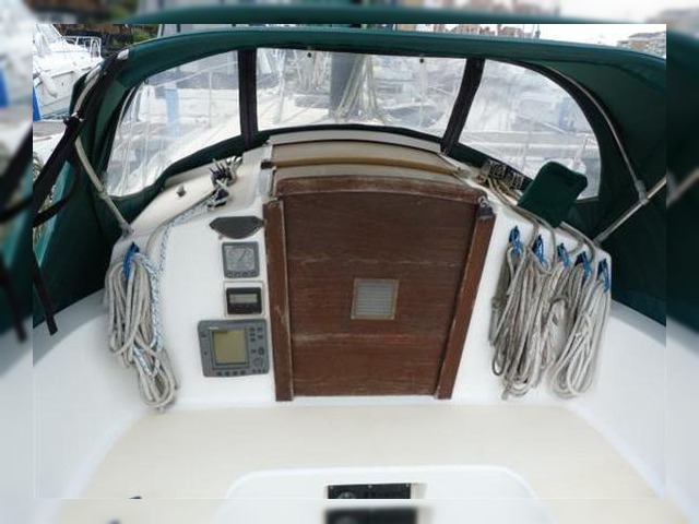 1983 Freedom 28 for sale. View price, photos and Buy 1983 Freedom 28 #61957