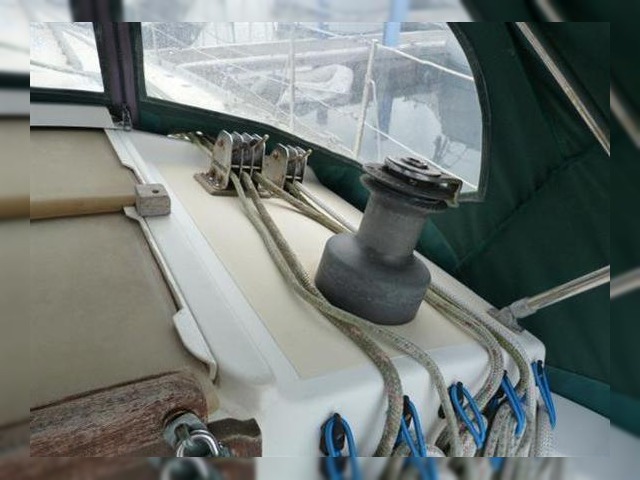 1983 Freedom 28 for sale. View price, photos and Buy 1983 Freedom 28 #61957