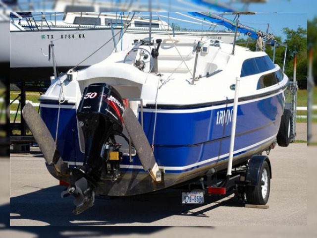 2004 MacGregor 26M for sale. View price, photos and Buy 2004 MacGregor ...