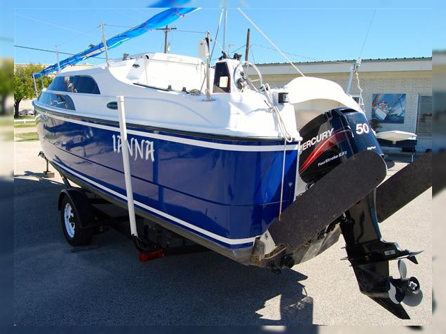 2004 MacGregor 26M for sale. View price, photos and Buy 2004 MacGregor ...