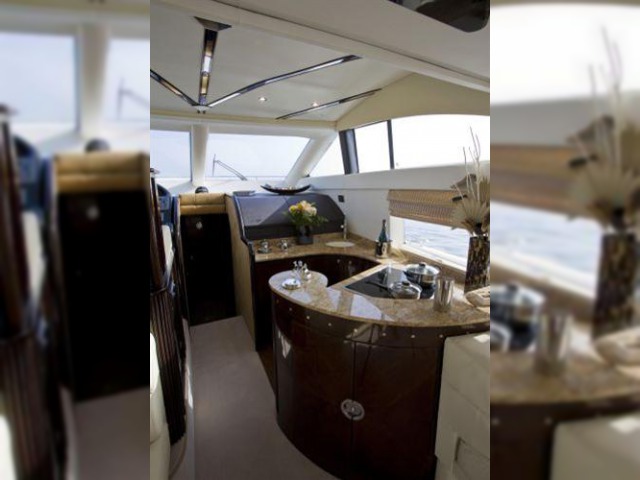 1998 Azimut 52 Fly for sale. View price, photos and Buy 1998 Azimut 52 ...