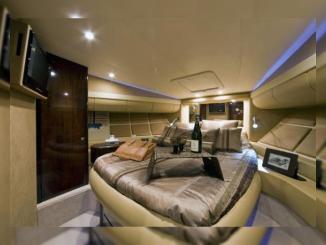 1998 Azimut 52 Fly for sale. View price, photos and Buy 1998 Azimut 52 ...