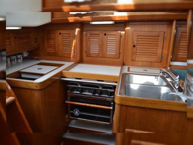 1985 Bristol 38.8 for sale. View price, photos and Buy 1985 Bristol 38. ...