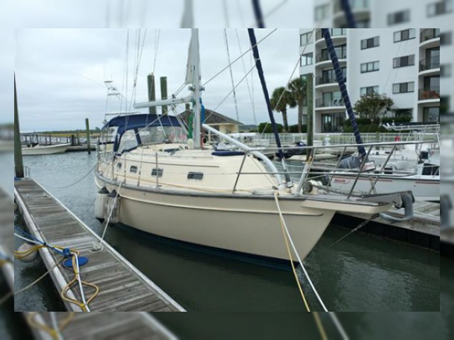 1998 Island Packet 320 for sale. View price, photos and Buy 1998 Island ...