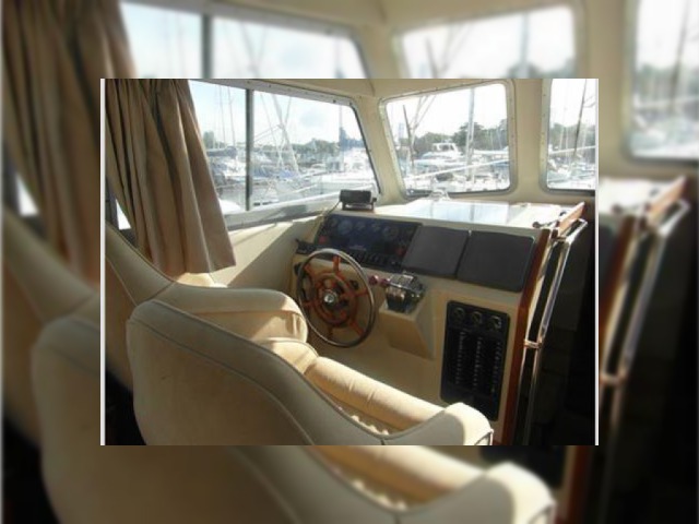 2001 Hardy Commander 32 for sale. View price, photos and Buy 2001 Hardy ...