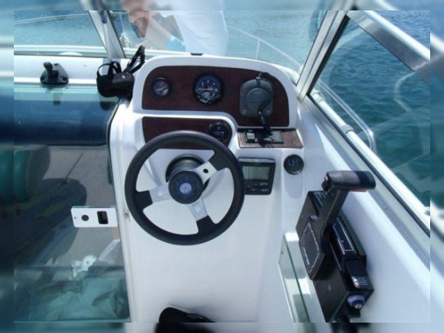 1999 Jeanneau Leader 605 for sale. View price, photos and Buy 1999 ...