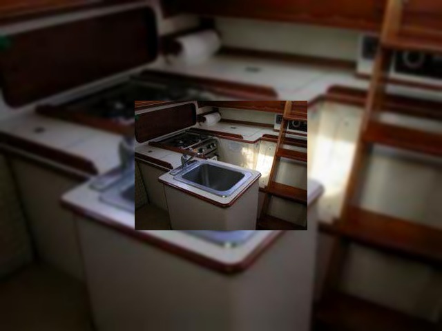 1984 Irwin 30 Citation for sale. View price, photos and Buy 1984 Irwin ...