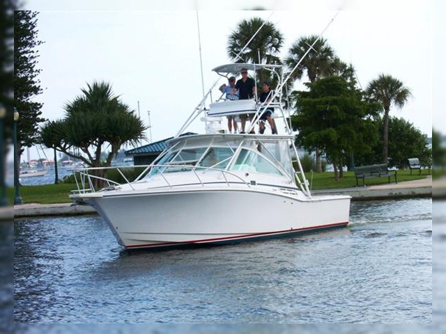 2002 Cabo 31 Express for sale. View price, photos and Buy 2002 Cabo 31 ...