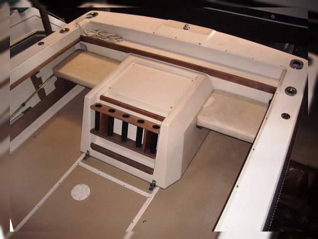 1982 Tiara 2500 Cuddy for sale. View price, photos and Buy 1982 Tiara ...
