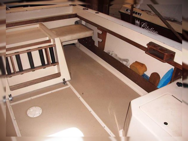 1982 Tiara 2500 Cuddy for sale. View price, photos and Buy 1982 Tiara ...