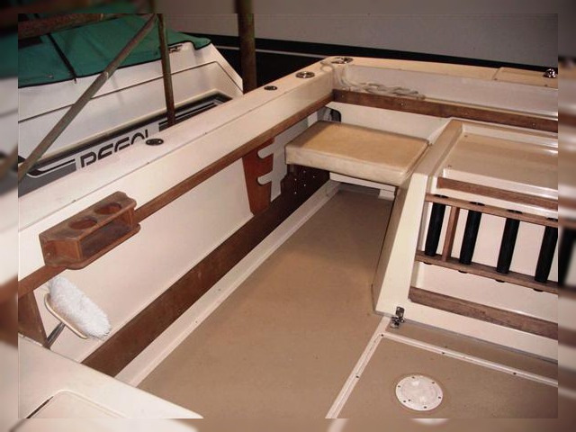 1982 Tiara 2500 Cuddy for sale. View price, photos and Buy 1982 Tiara ...