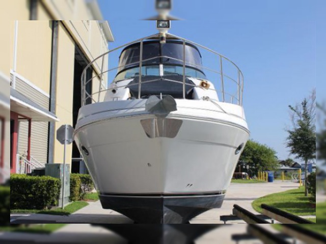 2005 Carver 36 Mariner for sale. View price, photos and Buy 2005 Carver ...