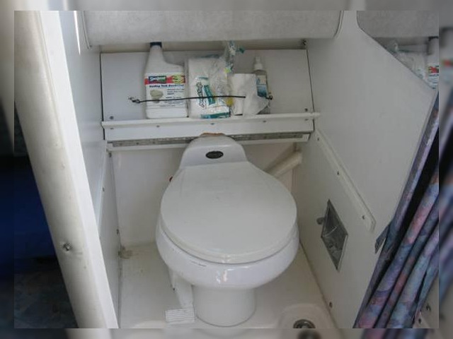 1995 Wellcraft 264 for sale. View price, photos and Buy 1995 Wellcraft ...