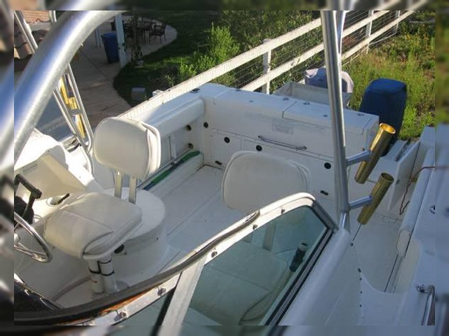 1995 Wellcraft 264 for sale. View price, photos and Buy 1995 Wellcraft ...