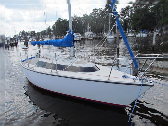 1978 Pearson 323 for sale. View price, photos and Buy 1978 Pearson 323 ...