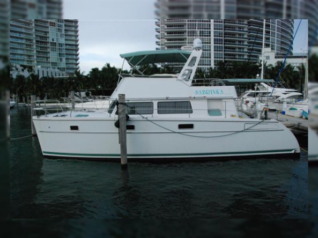 2008 PDQ 41 Power Catamaran for sale. View price, photos and Buy 2008 ...