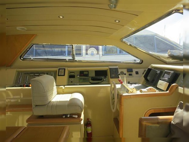 1993 Ferretti 60 for sale. View price, photos and Buy 1993 Ferretti 60 ...