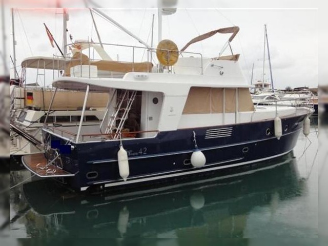 Beneteau Swift - Trawler 42 for sale. View price, photos and Buy ...