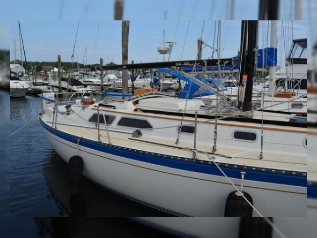 1977 Islander 36 for sale. View price, photos and Buy 1977 Islander 36 ...