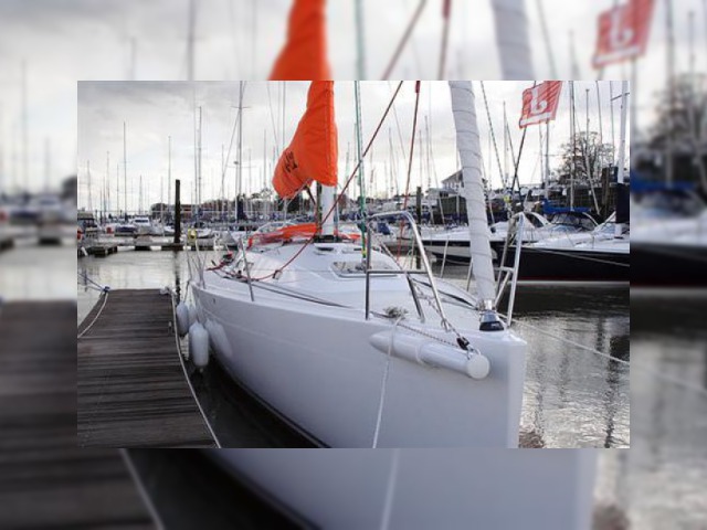 2007 J Boats J122 for sale. View price, photos and Buy 2007 J Boats ...