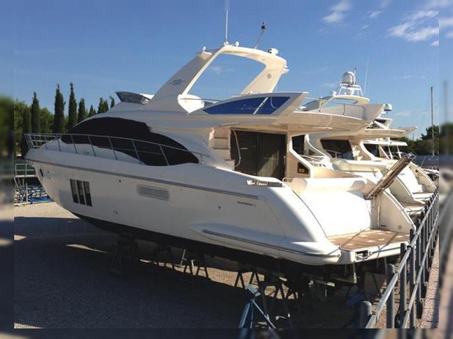 2009 Azimut 58 Fly for sale. View price, photos and Buy 2009 Azimut 58 ...