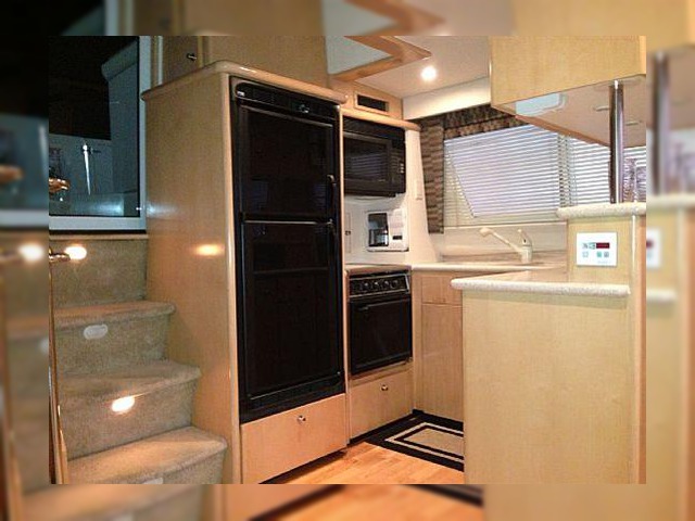 1998 Carver 455 Aft Cabin Motoryacht for sale. View price, photos and ...