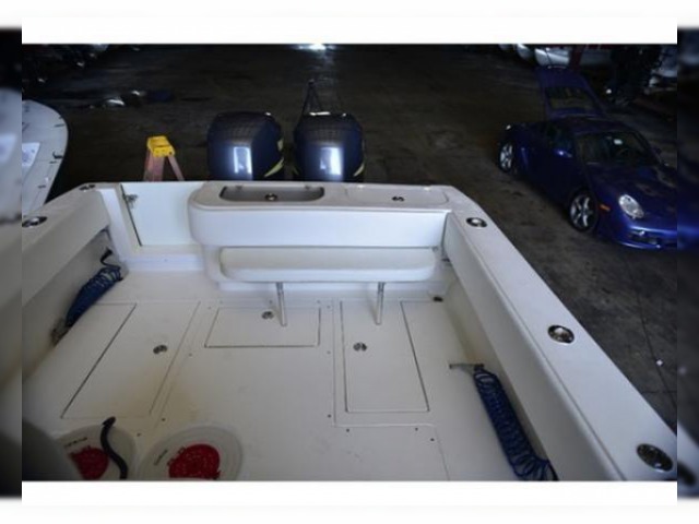 2006 Contender 31 Fish Around for sale. View price, photos and Buy 2006 ...