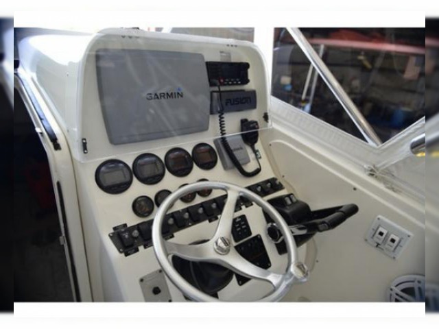2006 Contender 31 Fish Around for sale. View price, photos and Buy 2006 ...