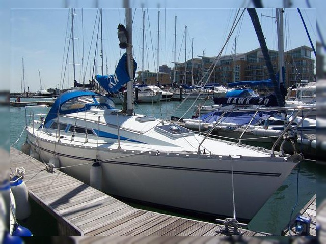 1985 Moody 28 for sale. View price, photos and Buy 1985 Moody 28 #68100