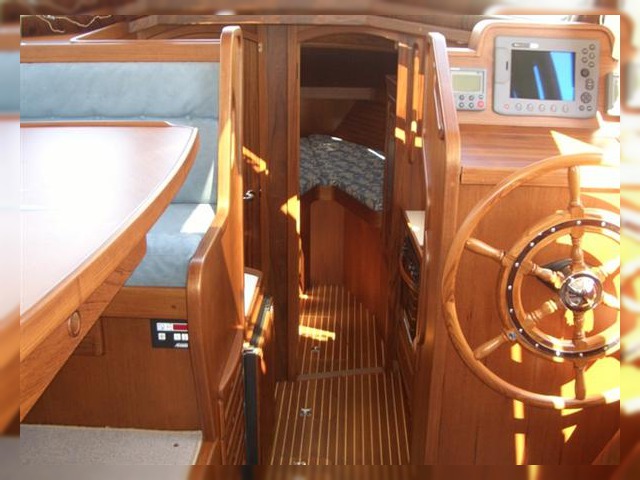 1991 Westerly Typhoon 37 for sale. View price, photos and Buy 1991 ...