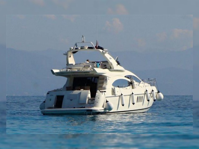 2002 Azimut 68 Plus for sale. View price, photos and Buy 2002 Azimut 68 ...