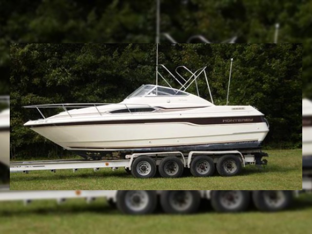 1996 Monterey 256 for sale. View price, photos and Buy 1996 Monterey ...