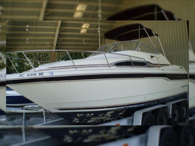 1996 Monterey 256 for sale. View price, photos and Buy 1996 Monterey ...