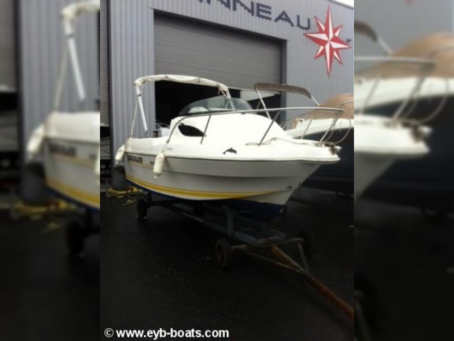 2001 Quicksilver 500 Cabine for sale. View price, photos and Buy 2001 ...