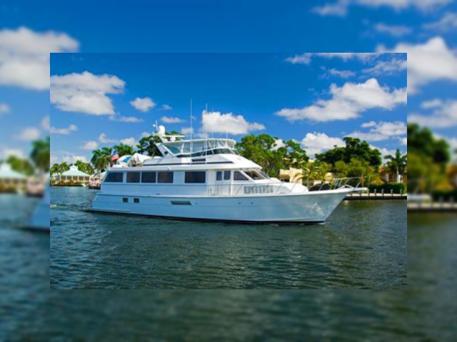 1999 Hatteras 74 Sport Deck for sale. View price, photos and Buy 1999 ...