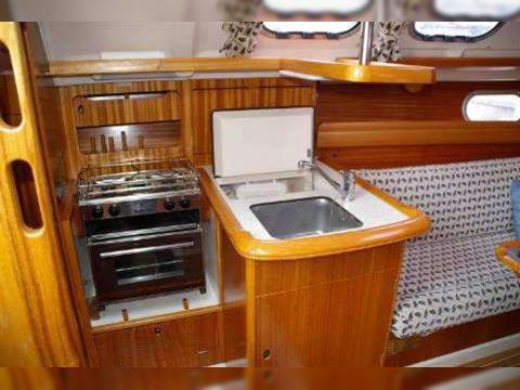 2001 Dufour Gib Sea 33 for sale. View price, photos and Buy 2001 Dufour ...