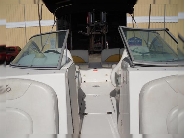 2005 Monterey 263 Explorer Deck Boat for sale. View price, photos and ...